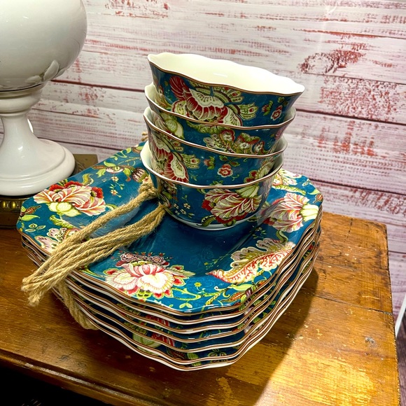 222 Fifth | Dining | Rare 222 Fifth Gabrielle Teal 24 Piece Piece ...